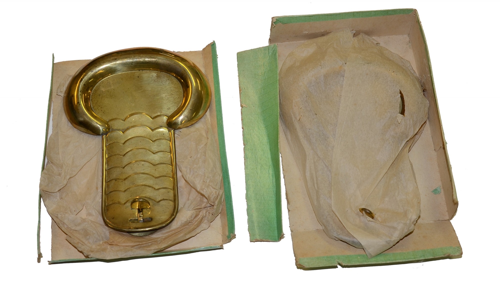 PAIR OF MARINE CORPS SHOULDER SCALES WITH ORIGINAL BOX — Horse Soldier