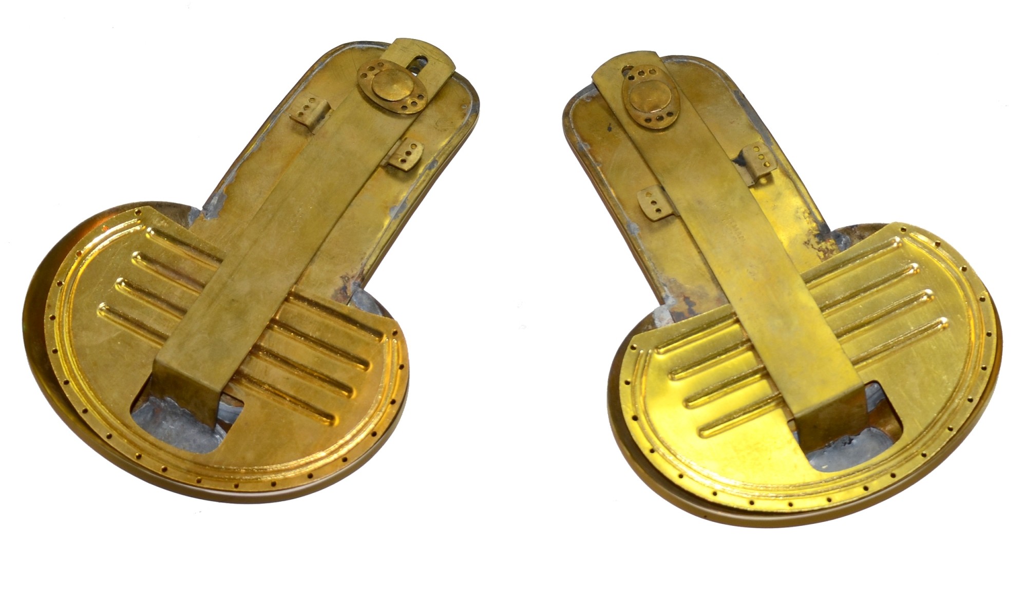 PAIR OF MARINE CORPS SHOULDER SCALES WITH ORIGINAL BOX — Horse Soldier