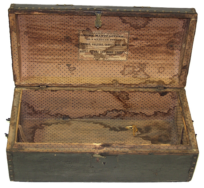 CIVIL WAR-ERA OFFICER'S DITTY BOX — Horse Soldier