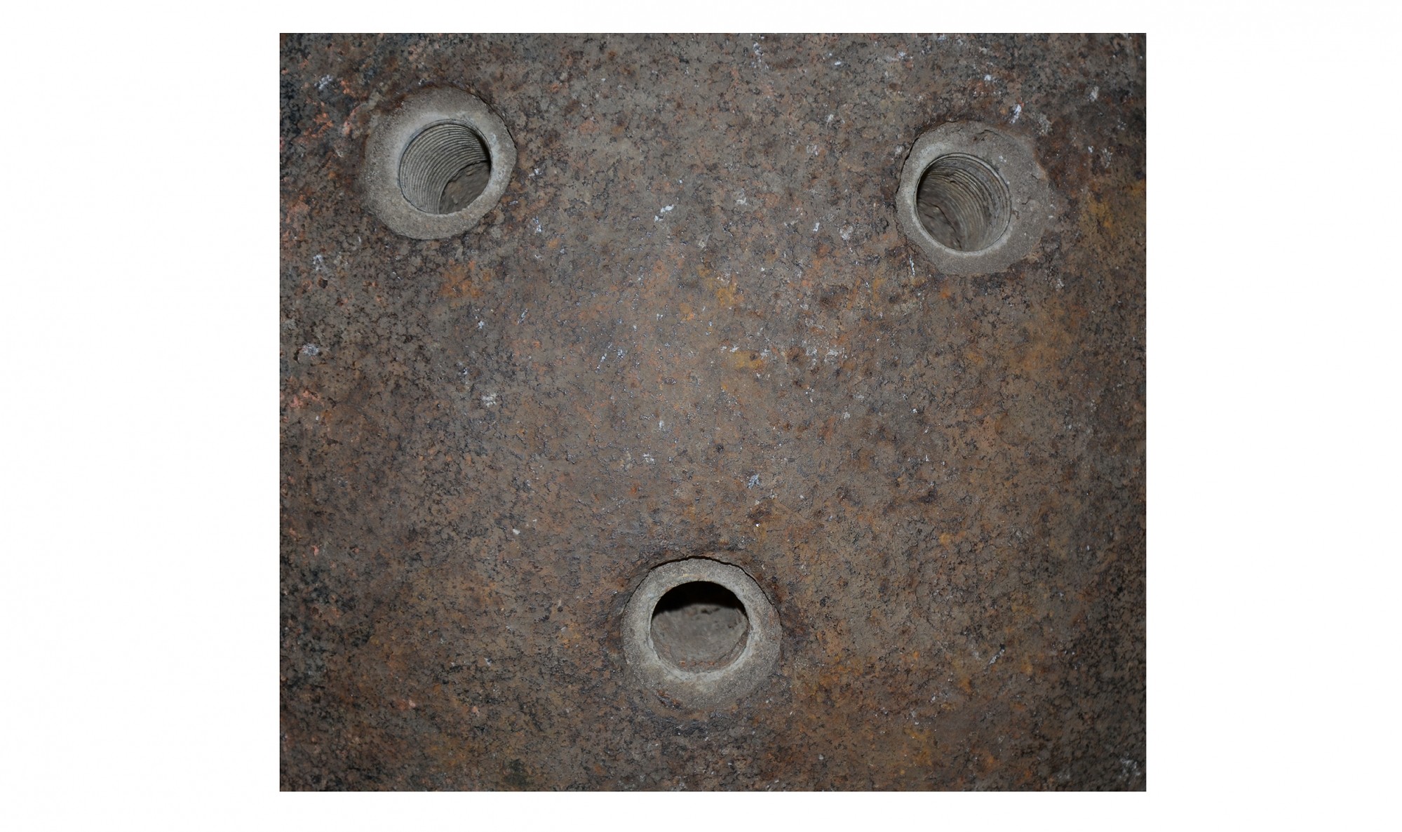 NON-EXCAVATED US NAVY 15 INCH TRIPLE FUSED SPHERICAL SHELL — Horse Soldier