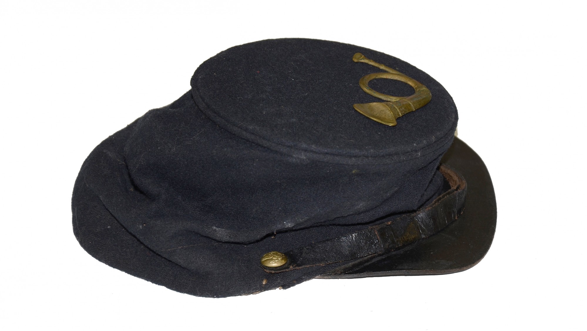 CIVIL WAR FORAGE CAP WITH ORIGINAL INFANTRY INSIGNIA — Horse Soldier