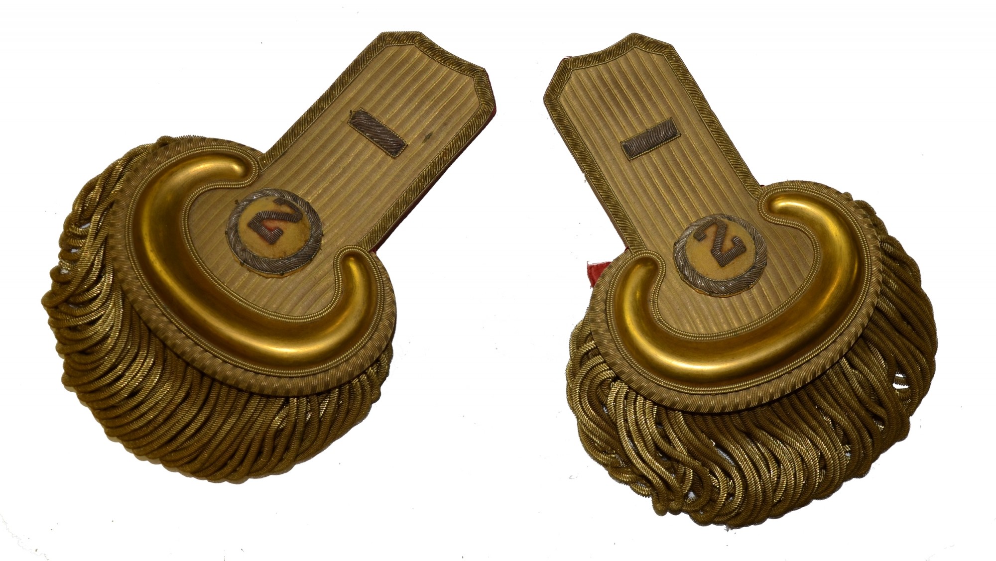SET OF CASED EPAULETTES IN ORIGINAL TIN BOX — Horse Soldier