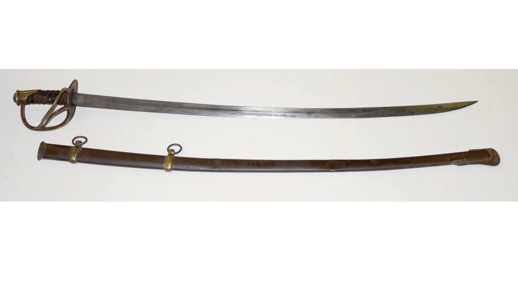 CONFEDERATE “DOG RIVER” STYLE CAVALRY SABRE — Horse Soldier