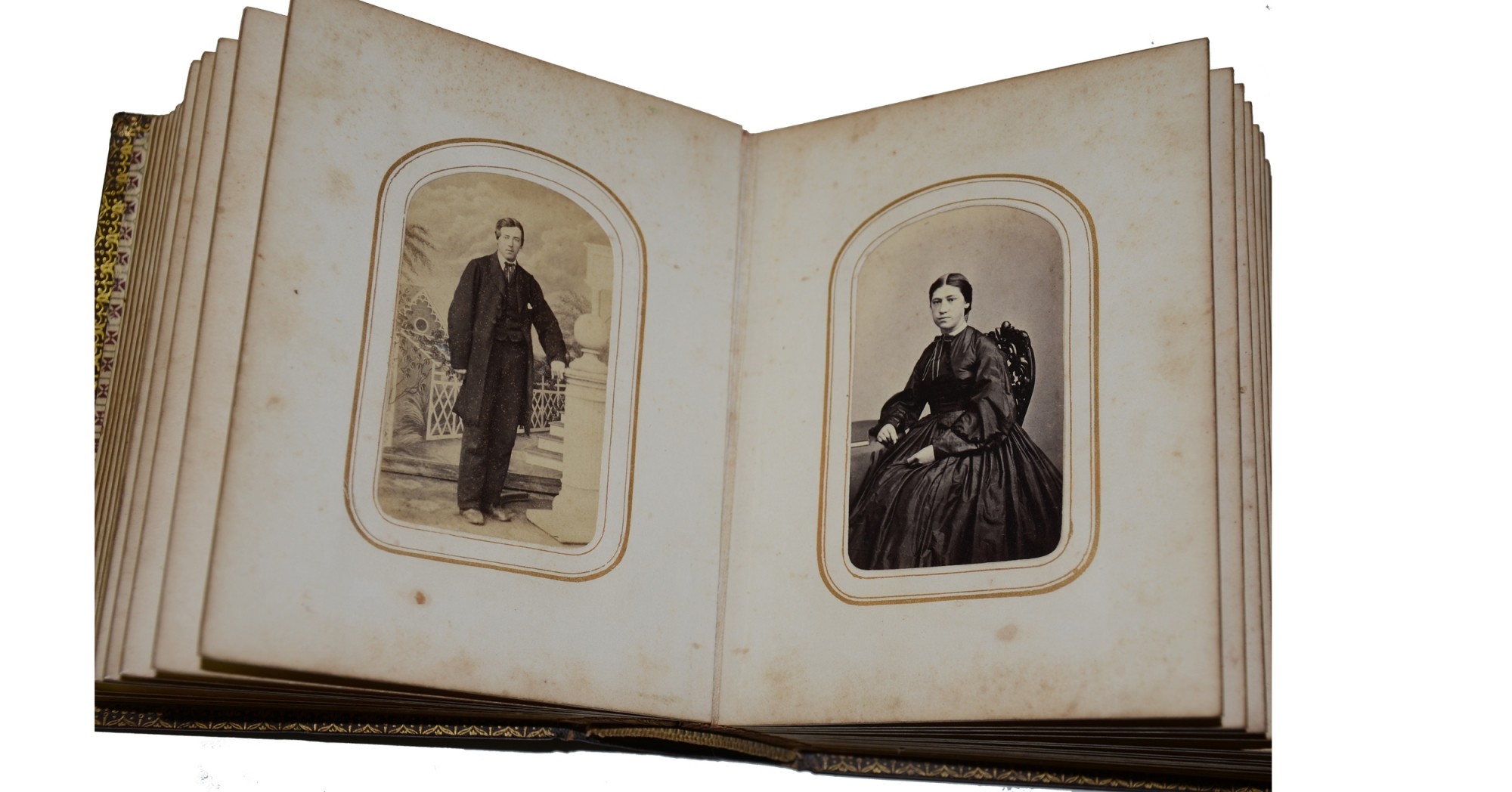 CDV ALBUM OF CIVILIAN IMAGES FROM LANCASTER, PENNSYLVANIA — Horse Soldier