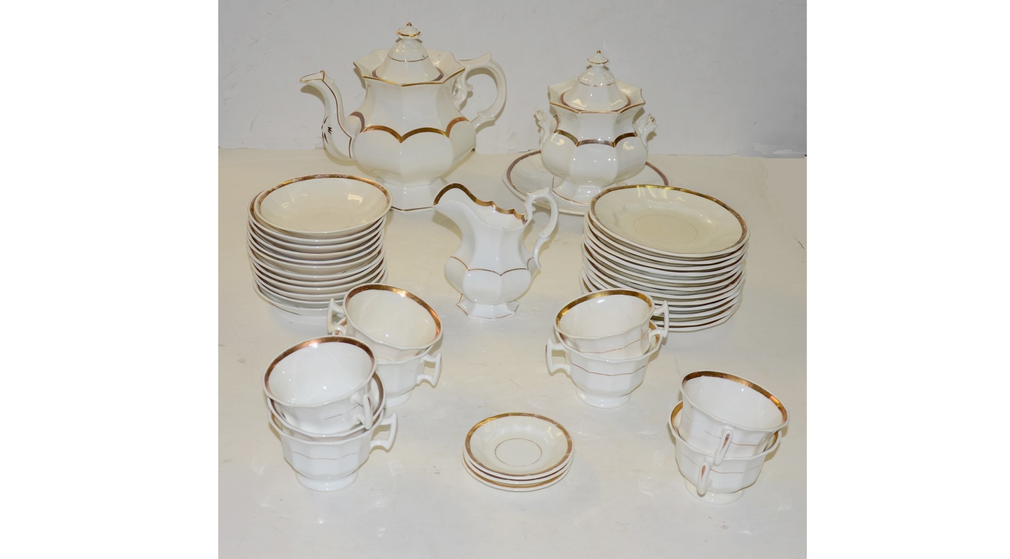 CIVIL WAR PERIOD IRONSTONE TEA SET — Horse Soldier