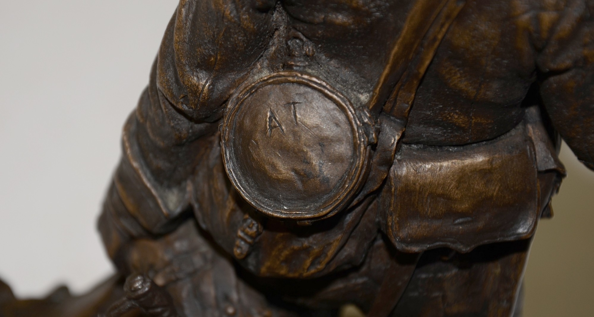 “DISMOUNTED REB” BRONZE SCULPTURE BY RON TUNISON — Horse Soldier