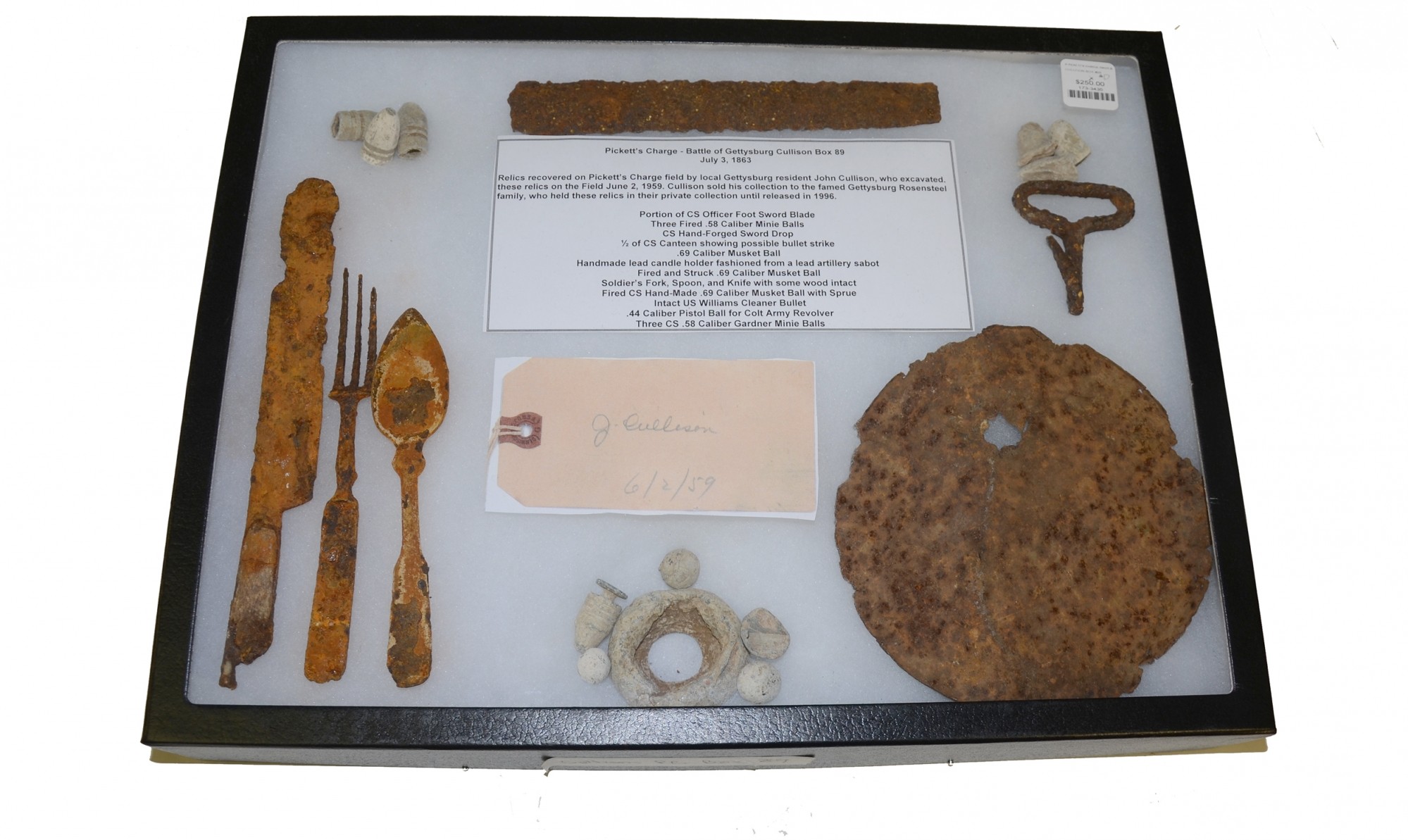 BOX OF GETTYSBURG RELICS FROM PICKETT’S CHARGE — Horse Soldier
