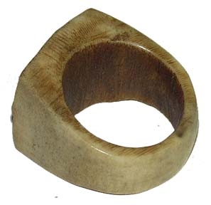 CARVED BONE RING WITH FLORAL DESIGN — Horse Soldier