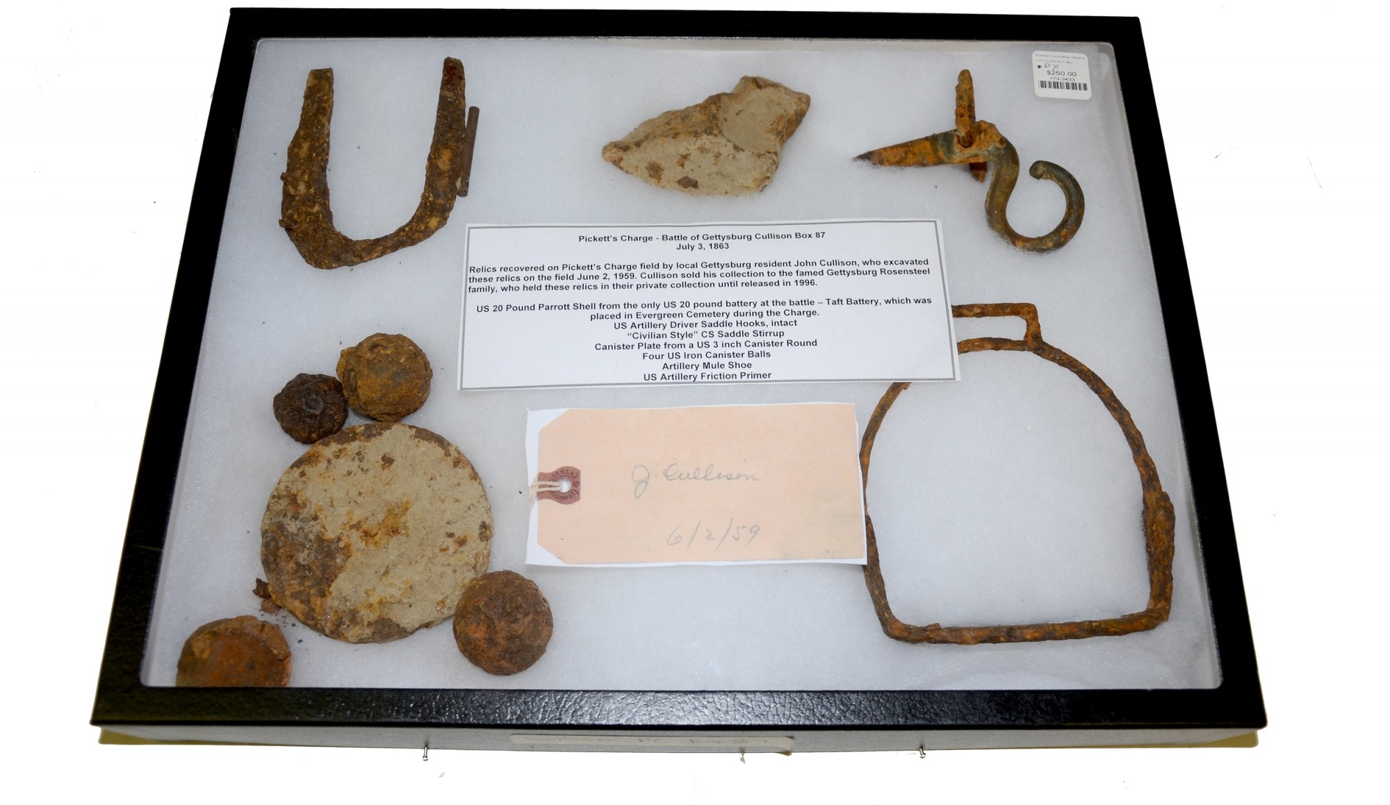 BOX OF GETTYSBURG RELICS FROM PICKETT’S CHARGE — Horse Soldier