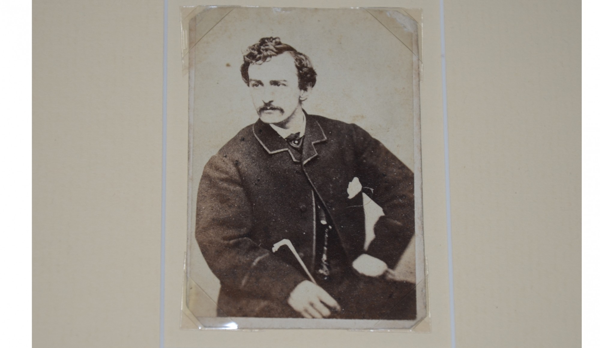 FRAMED CDV OF JOHN WILKES BOOTH — Horse Soldier