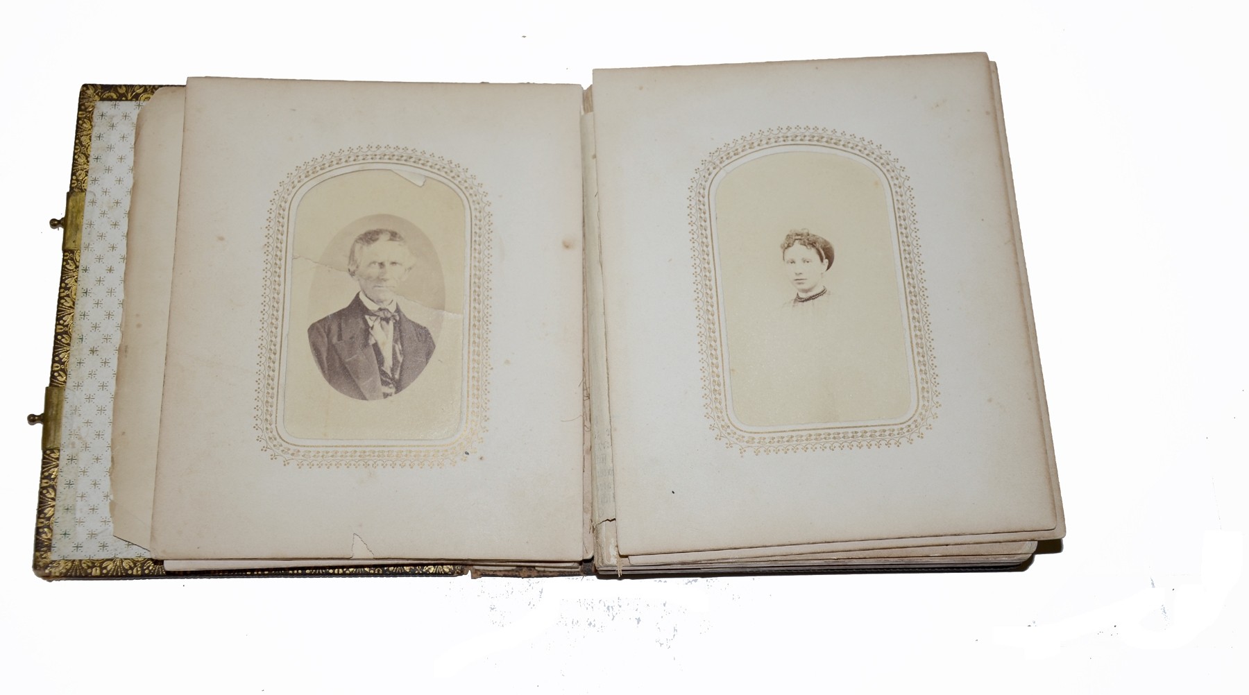 CDV ALBUM OF CIVILIANS WITH NEW YORK & CONNECTICUT BACKMARKS — Horse ...