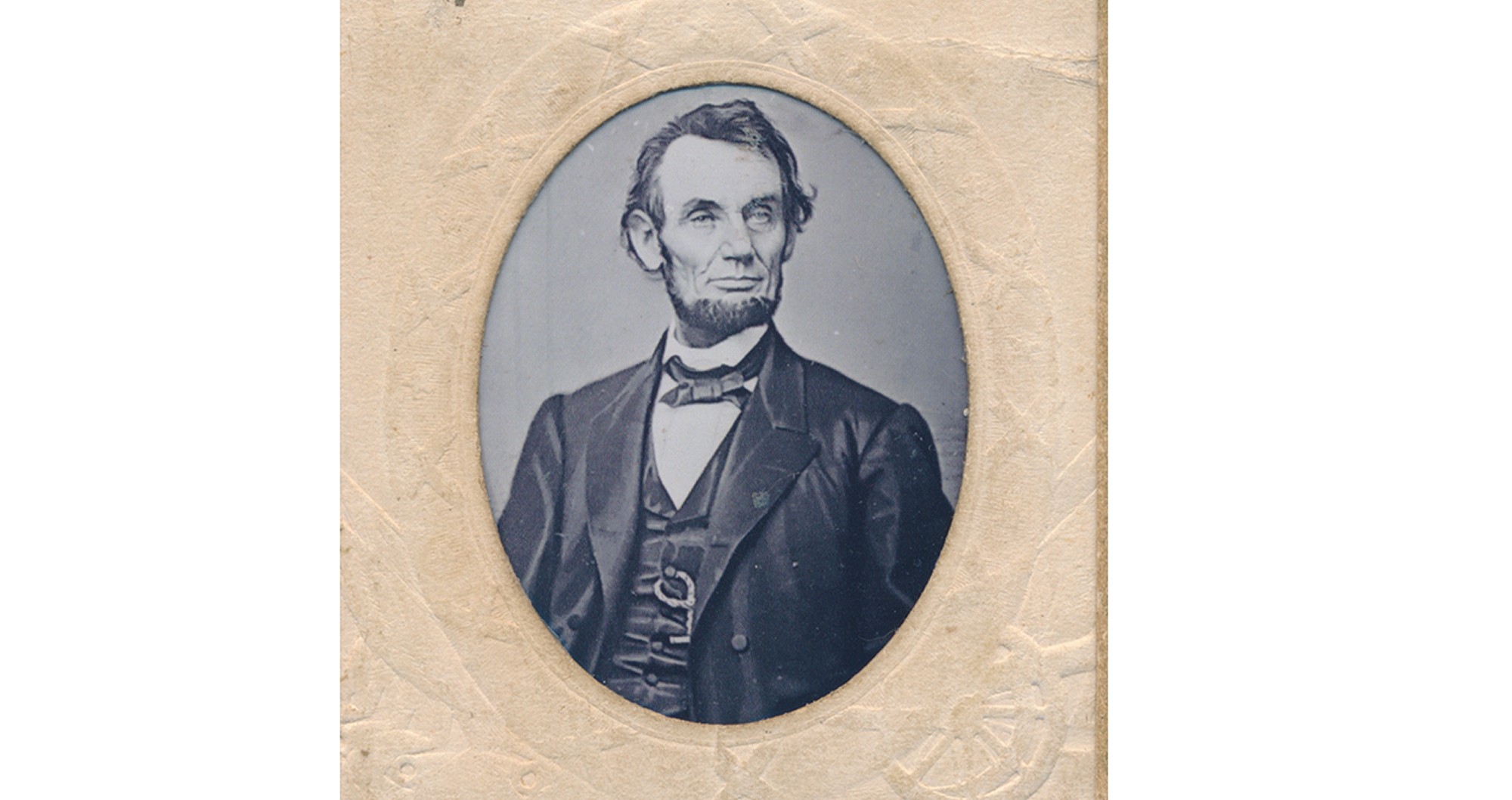 IMAGE OF ABRAHAM LINCOLN IN EMBOSSED CDV MOUNTV OF MAJOR GENERAL SAMUEL ...