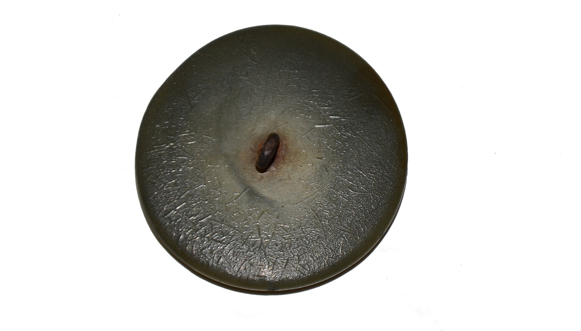 LARGE COLONIAL BONE BUTTON, CIRCA 1760 — Horse Soldier