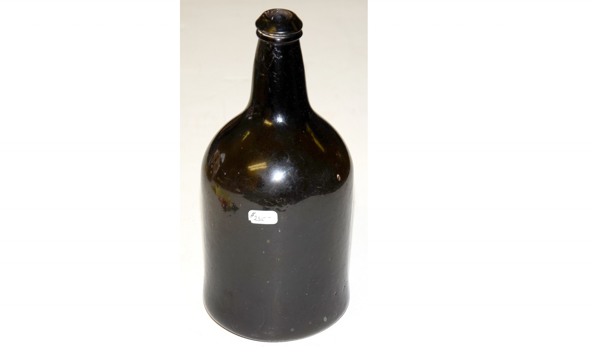 ENGLISH CYLINDER BOTTLE — Horse Soldier