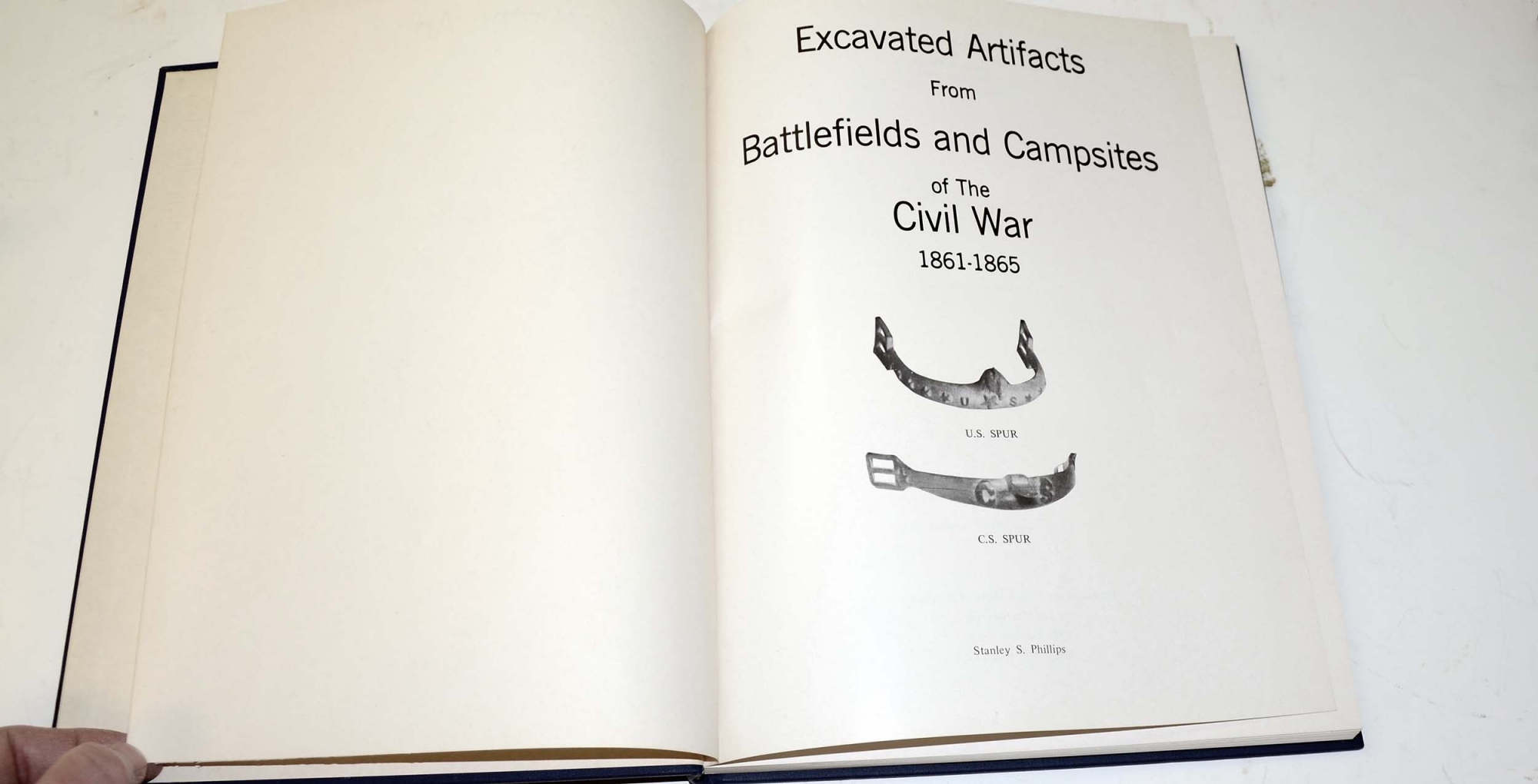 1974 COPY OF STANLEY PHILLIPS BOOK ON CIVIL WAR RELICS — Horse Soldier