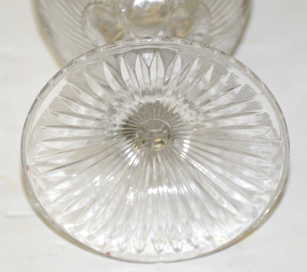 RIBBED GLASS GOBLET — Horse Soldier