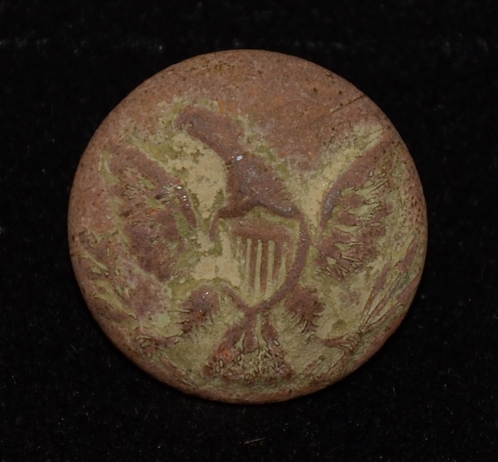 US ENLISTEDMAN’S GENERAL SERVICE EAGLE JACKET BUTTON RECOVERED ...
