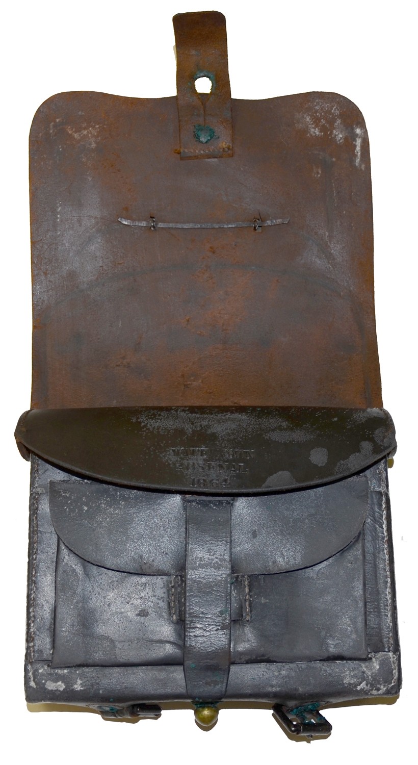 REGULATION 1861 CARTRIDGE BOX WITH PLATE — Horse Soldier