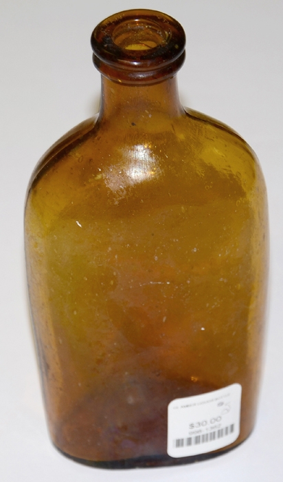 AMBER FLASK — Horse Soldier