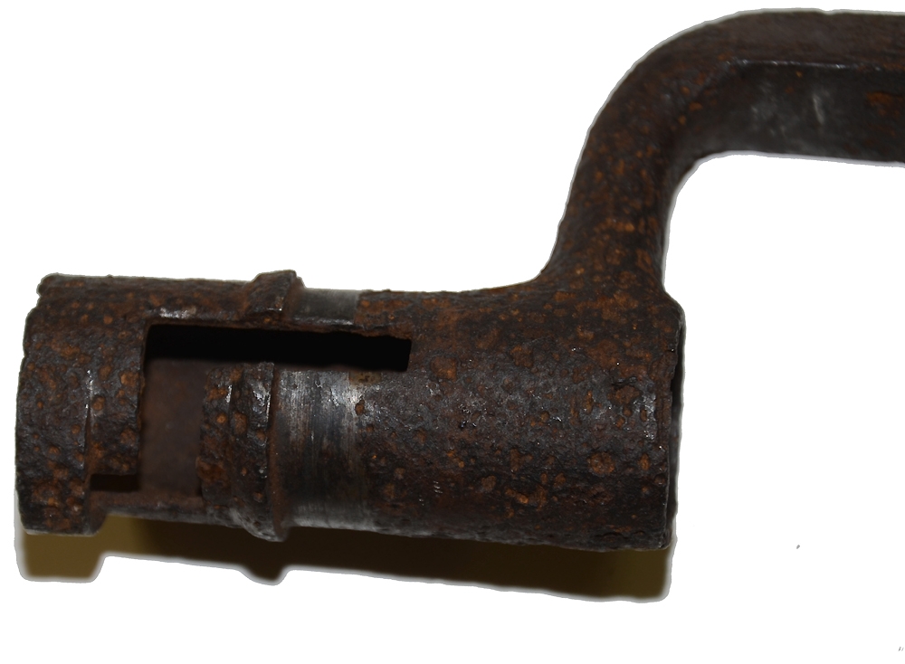 RARE CONFEDERATE “THREE SQUARE” SOCKET BAYONET -- POT HOOK — Horse Soldier