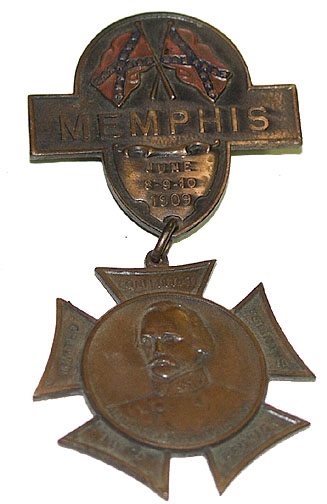 1909 U.C.V. BADGE FROM THE 19TH REUNION AT HELD MEMPHIS — Horse Soldier