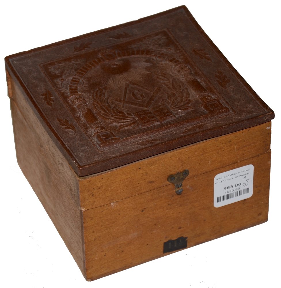 VICTORIAN ERA GUTTA PERCHA COLLAR BOX WITH MASONIC SYMBOLS — Horse Soldier