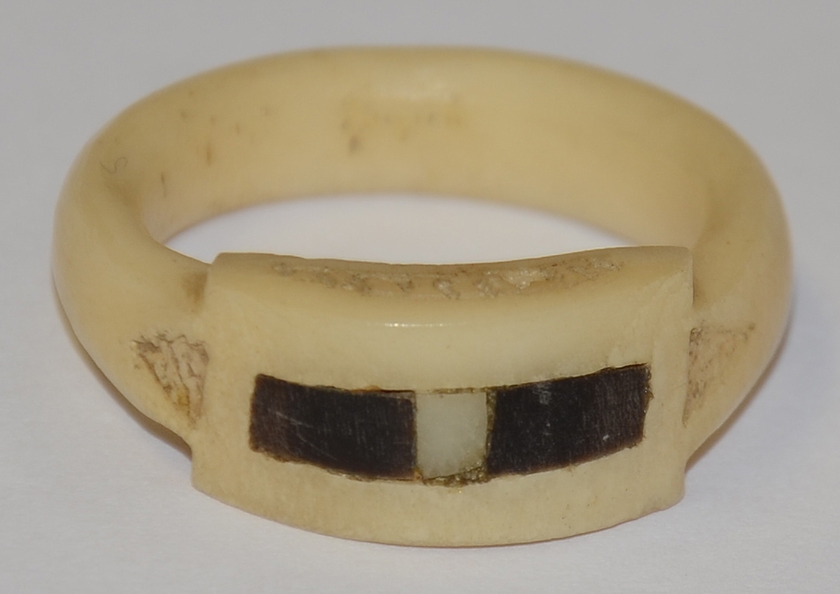 CARVED BONE RING — Horse Soldier