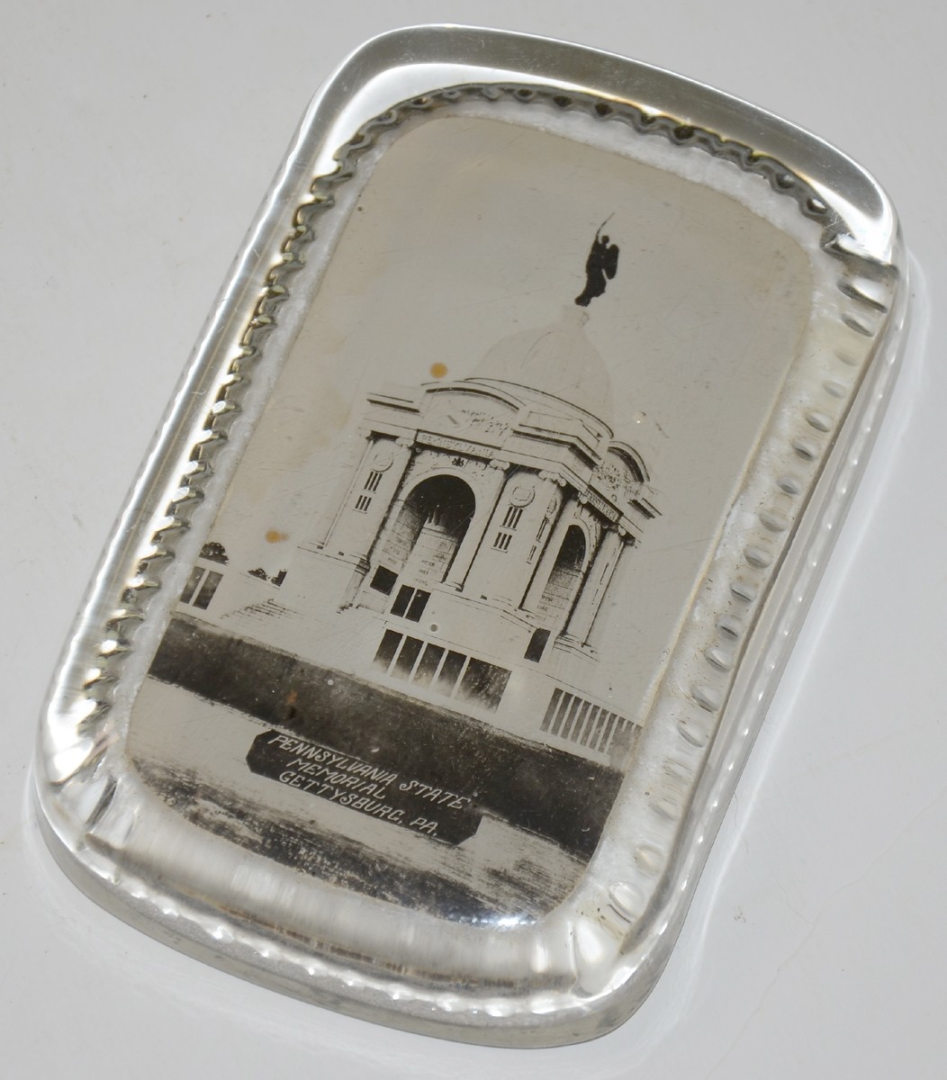 PENNSYLVANIA MEMORIAL SOUVENIR PAPERWEIGHT — Horse Soldier