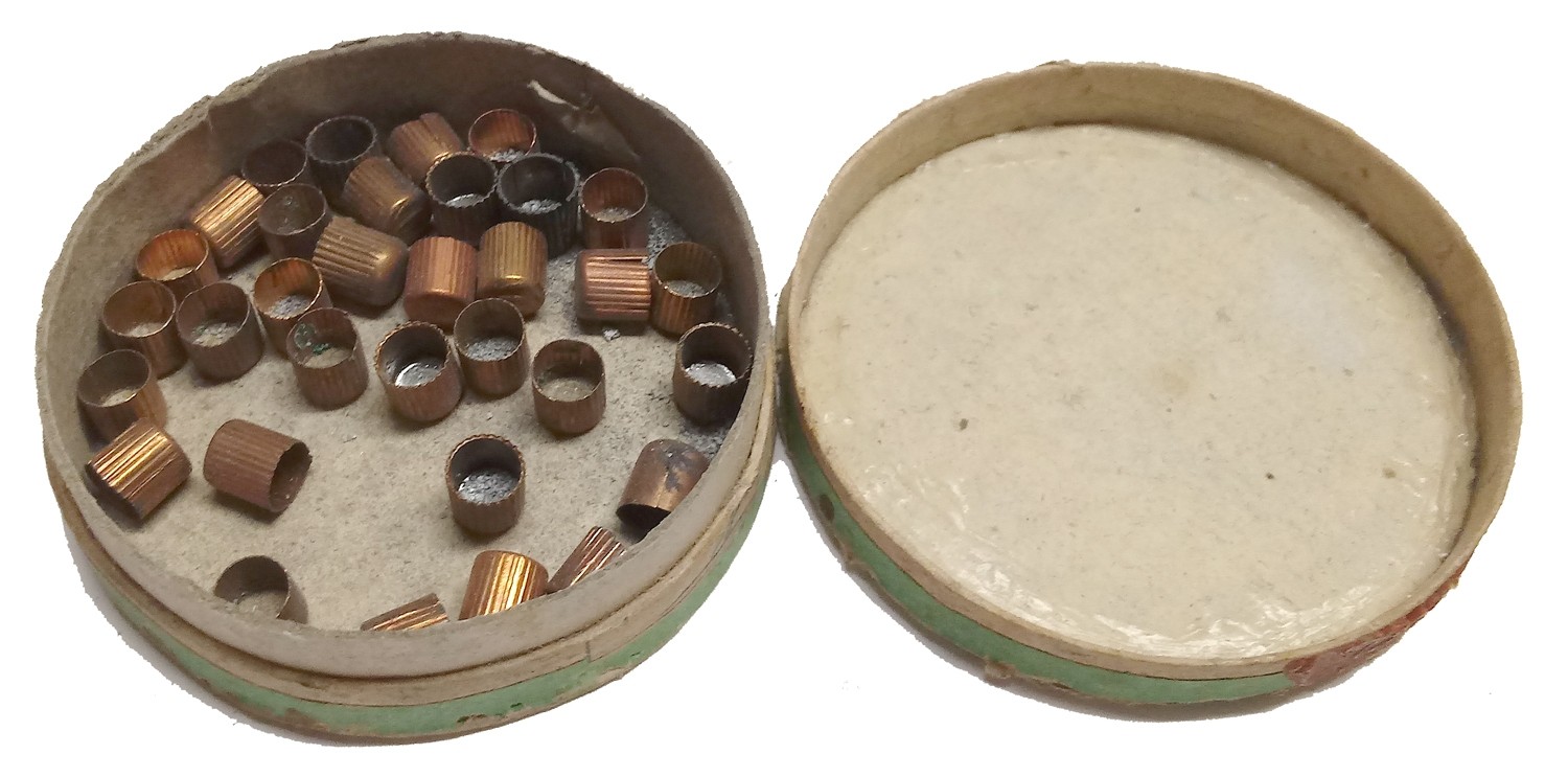 100 COUNT PACK OF REVOLVER PERCUSSION CAPS BY GAUPILLAT — Horse Soldier