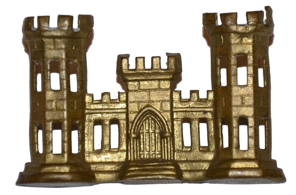 VERY NICE ENGINEER CAP INSIGNIA — Horse Soldier