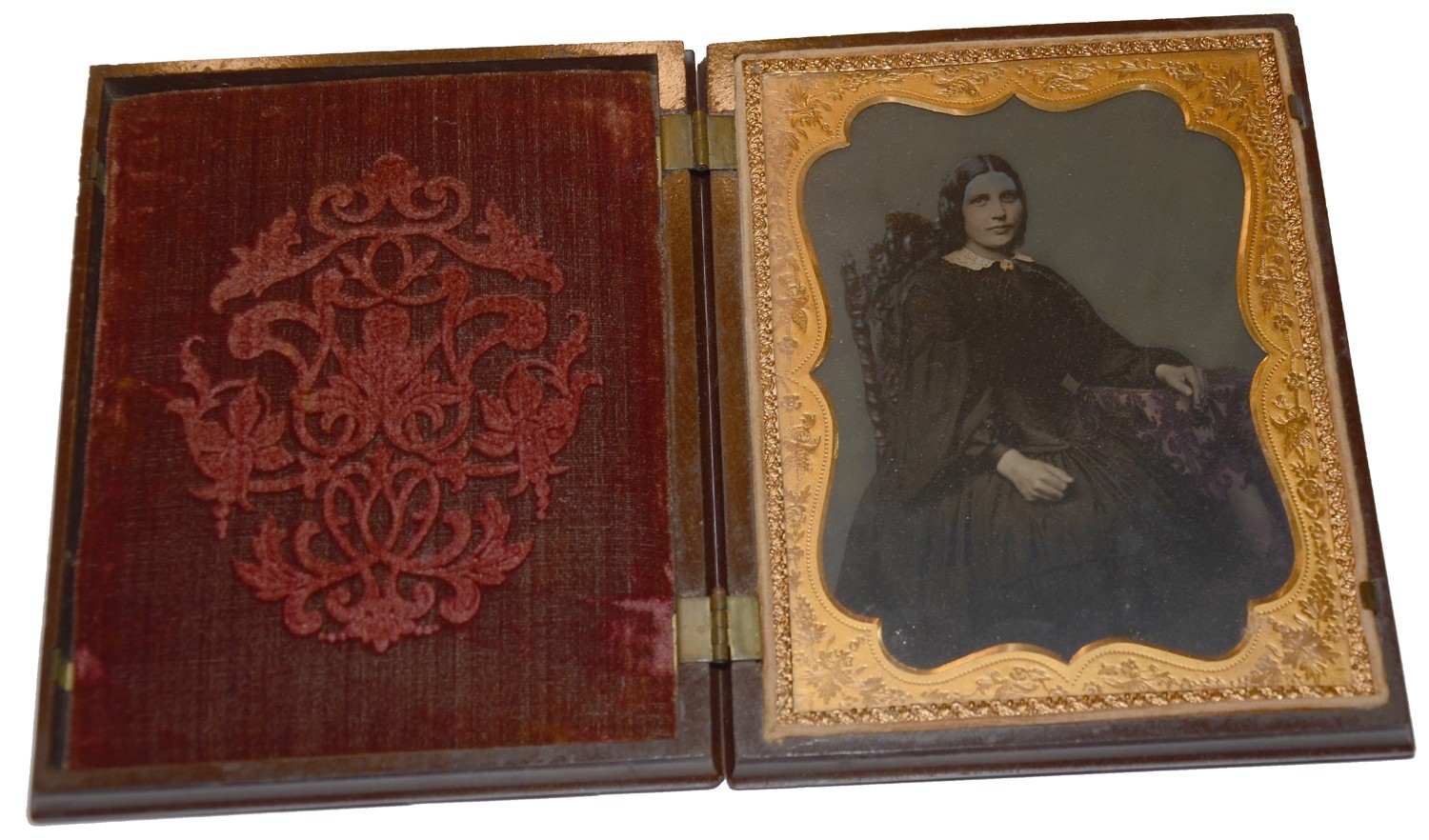 FANTASTIC HALF PLATE AMBROTYPE IN HOLY FAMILY UNION CASE — Horse Soldier