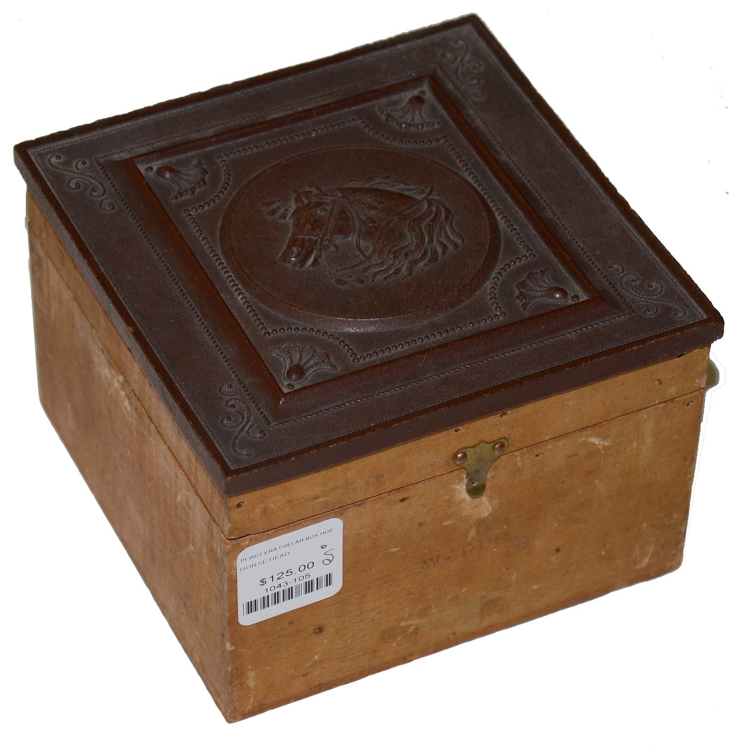 VICTORIAN ERA GUTTA PERCHA COLLAR BOX WITH HORSE HEAD — Horse Soldier
