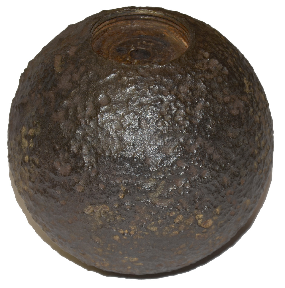 US 4.52 INCH 12LB SPHERICAL BORMANN FUSE SHELL — Horse Soldier