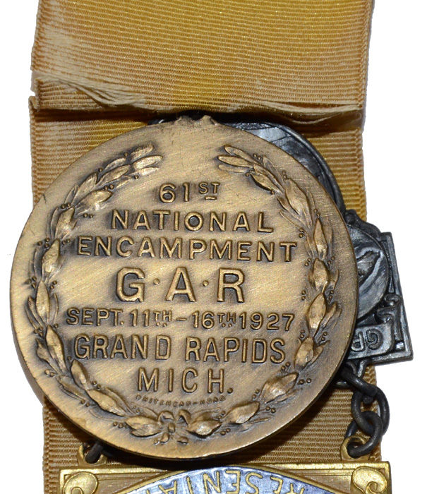 GAR BADGE 61st NATIONAL ENCAMPMENT 1927 GRAND RAPIDS — Horse Soldier
