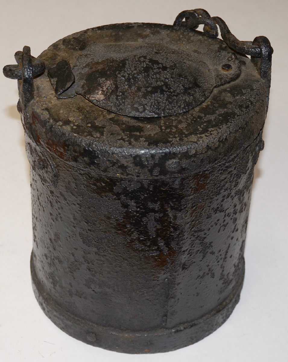 ARTILLERY GREASE/TAR BUCKET — Horse Soldier