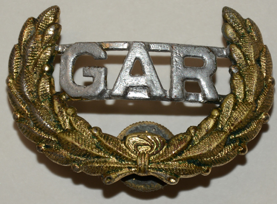 SCREW BACK GAR HAT INSIGNIA — Horse Soldier