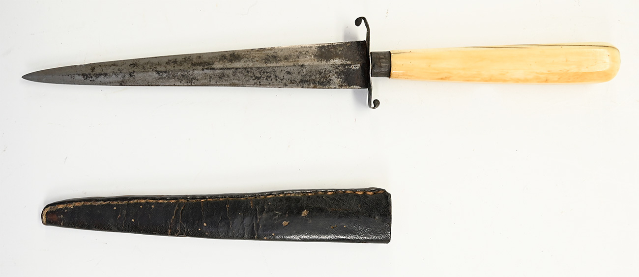 BONE HANDLED SMALL DIRK — Horse Soldier