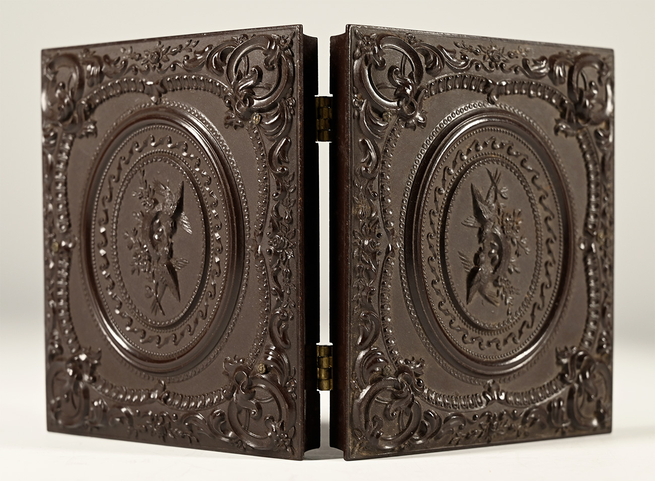 CRYSTAL CLEAR SIXTH PLATE AMBROTYPE OF ARMED ZOUAVE BANDSMAN — Horse ...