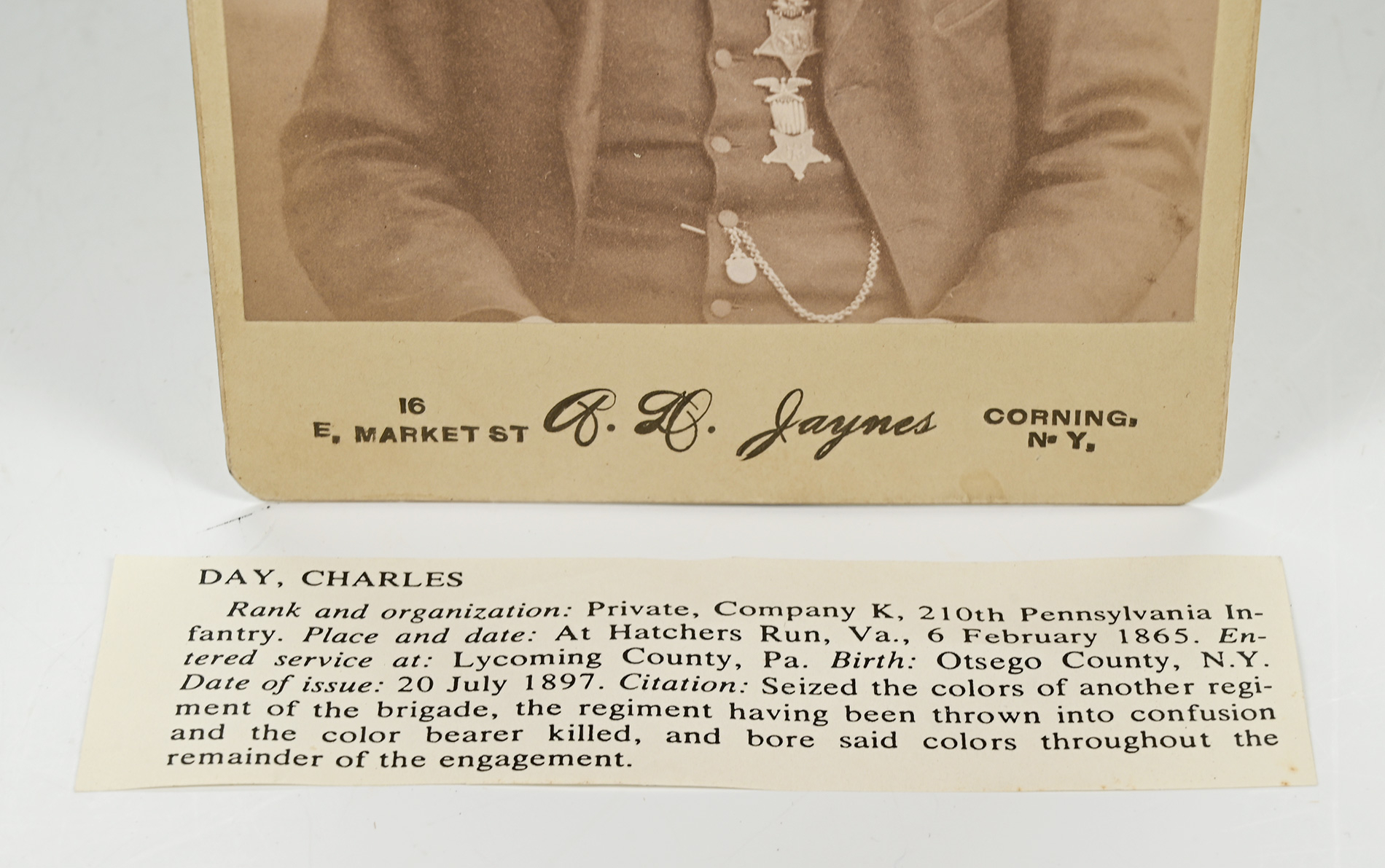 CHARLES DAY Co. K 210th PV WEARING HIS MEDAL OF HONOR — Horse Soldier