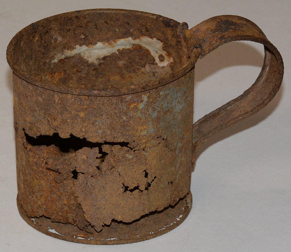 US CIVIL WAR ARMY ISSUE CUP IN RELIC CONDITION — Horse Soldier