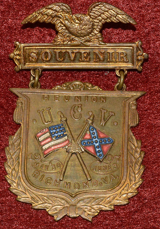 UNITED CONFEDERATE VETERANS 1907 REUNION BADGE — Horse Soldier