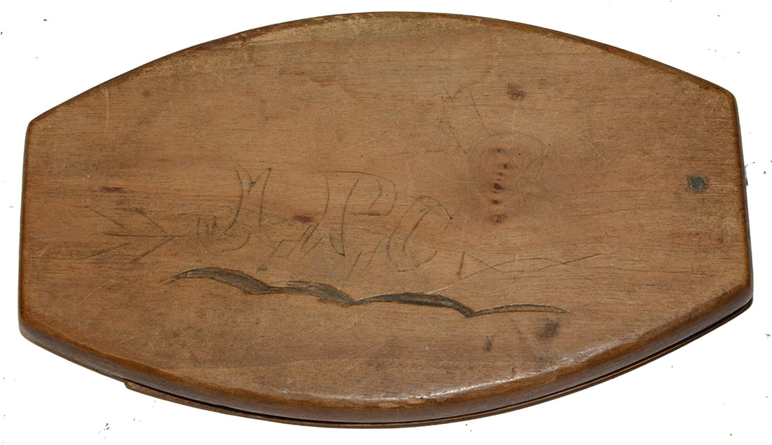 CIVIL WAR CAMP MIRROR IDENTIFIED TO 5TH AND 20TH MASS SOLDIER — Horse ...