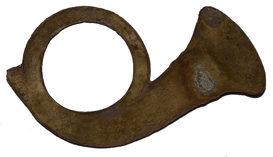 INFANTRY “HUNTING HORN” KEPI INSIGNIA EXCAVATED NEAR ORANGE — Horse Soldier