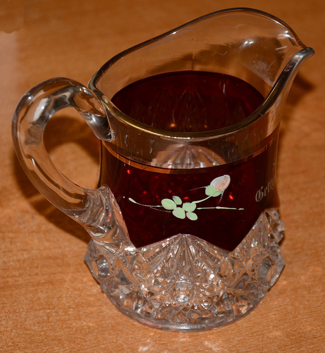 GETTYSBURG RUBY RED GLASSWARE PITCHER — Horse Soldier