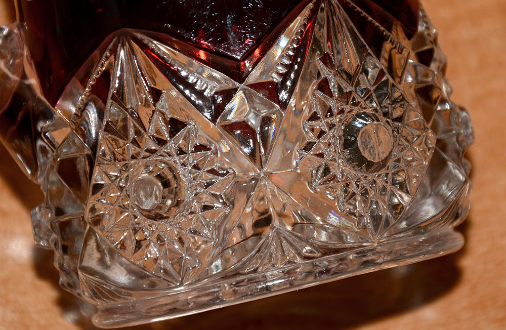 GETTYSBURG RUBY RED GLASSWARE PITCHER — Horse Soldier