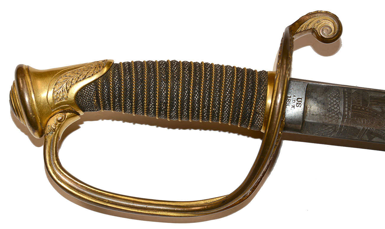 US FOOT OFFICER'S SWORD CAPTURED BY A CONFEDERATE — Horse Soldier