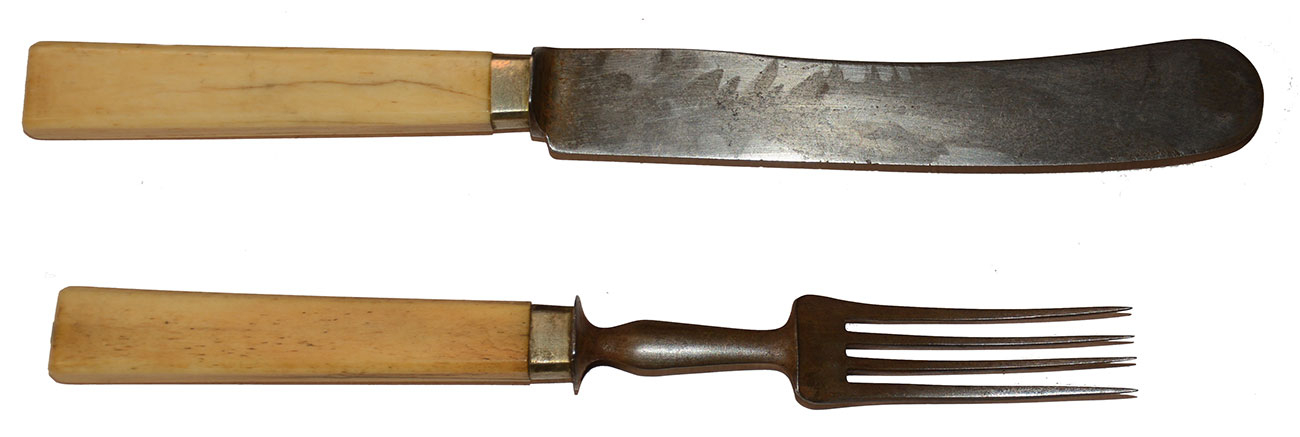 BONE HANDLED KNIFE AND FORK — Horse Soldier
