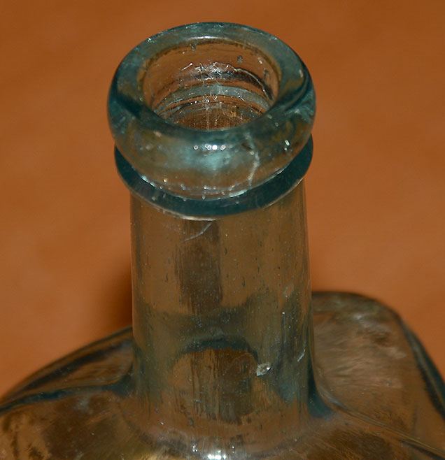 NICE CONDITIONED 19TH CENTURY MEDICINE BOTTLE — Horse Soldier