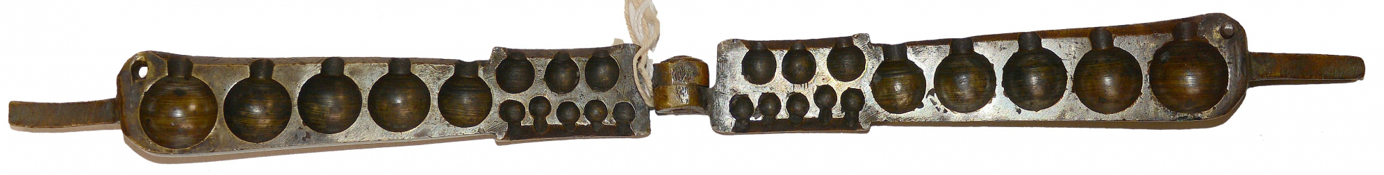 REVOLUTIONARY WAR 13-CAVITY GANG MOLD FOR MUSKET BALLS & SHOT — Horse ...