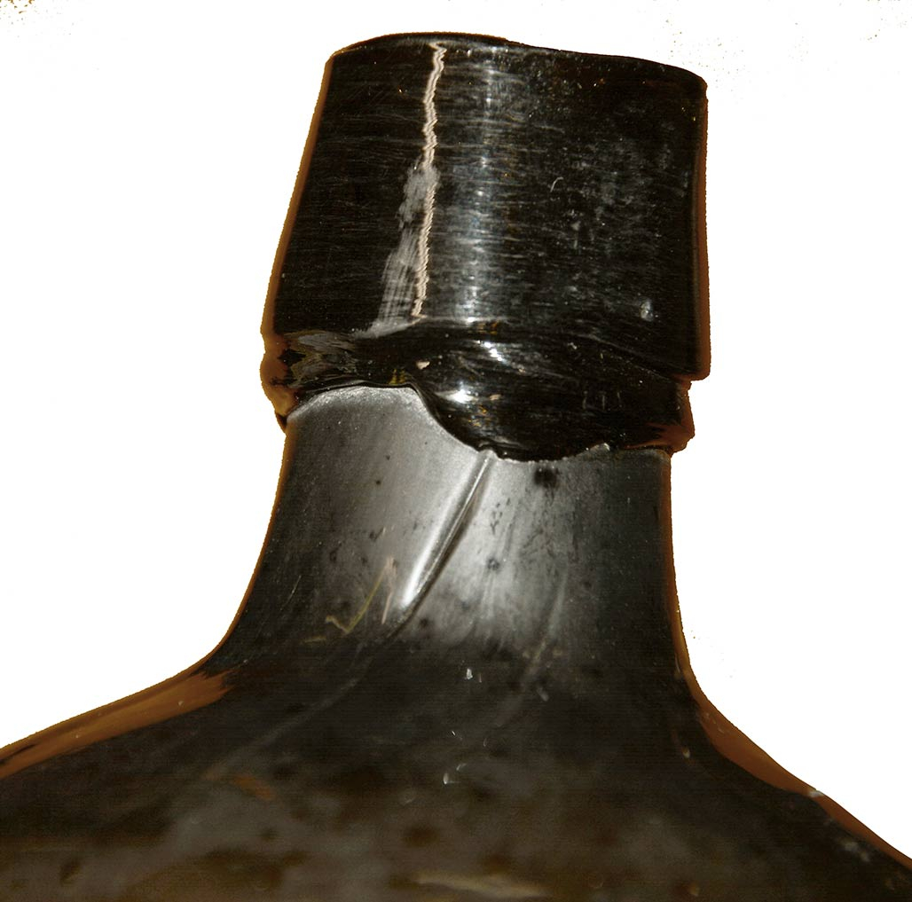 SCHNAPPS AROMATICO BOTTLE — Horse Soldier